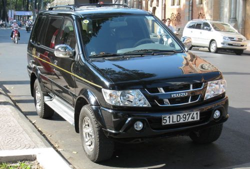 Isuzu Car Models List | Complete Isuzu Models by Year (1916 - 2026)